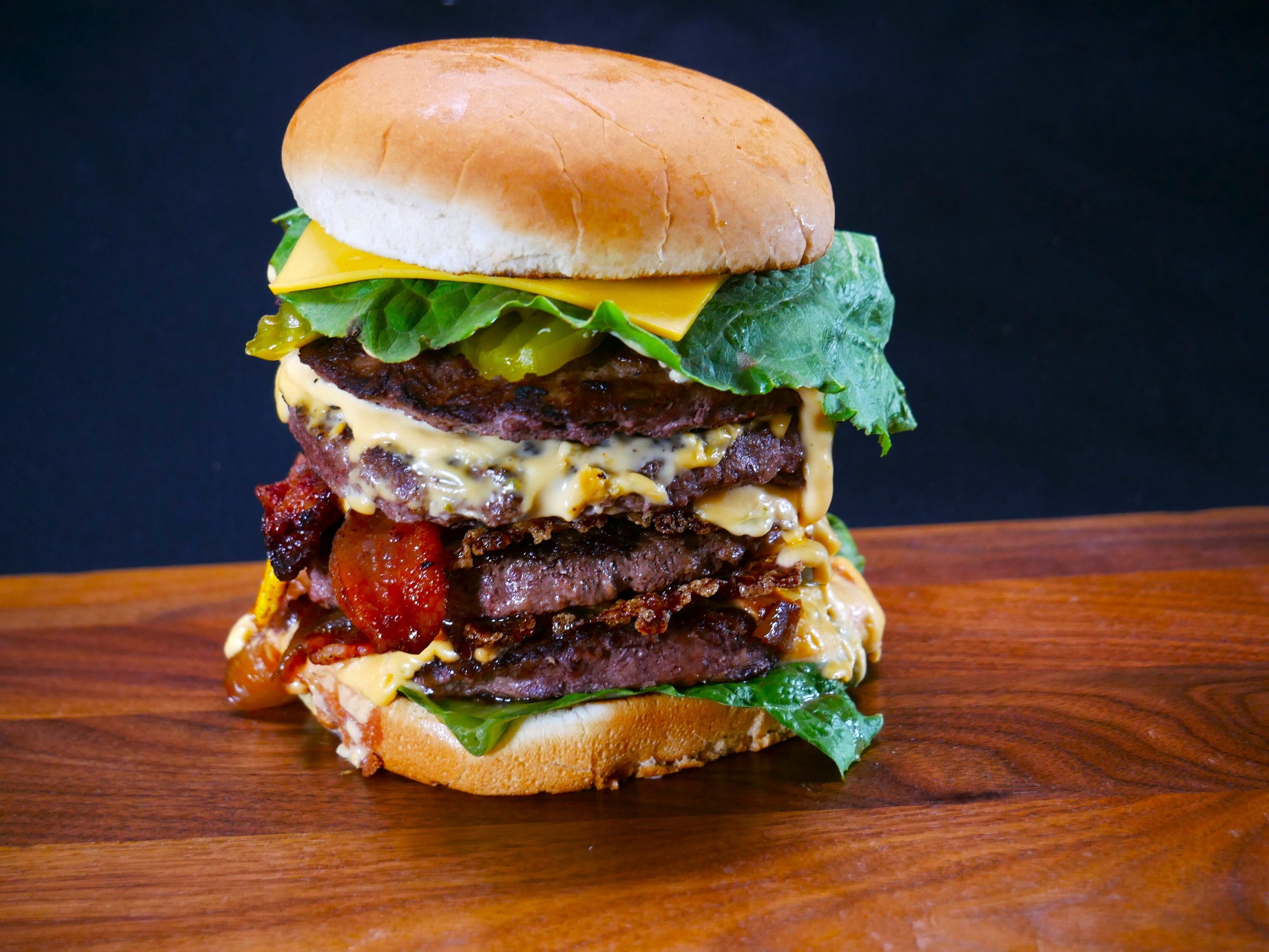 Stacker Burger | PIZZA LARGE